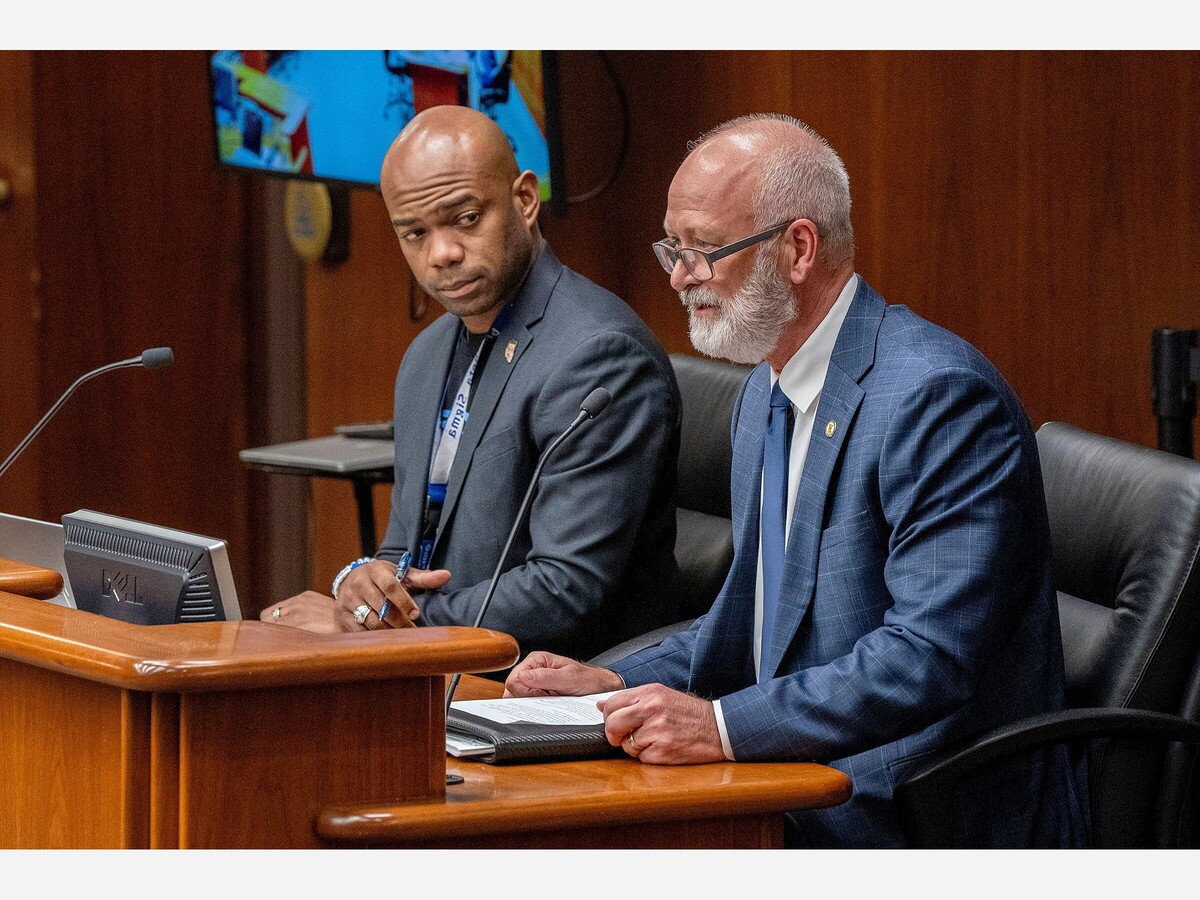 School Resource Officer Clarification Bill Signed Into Law ...